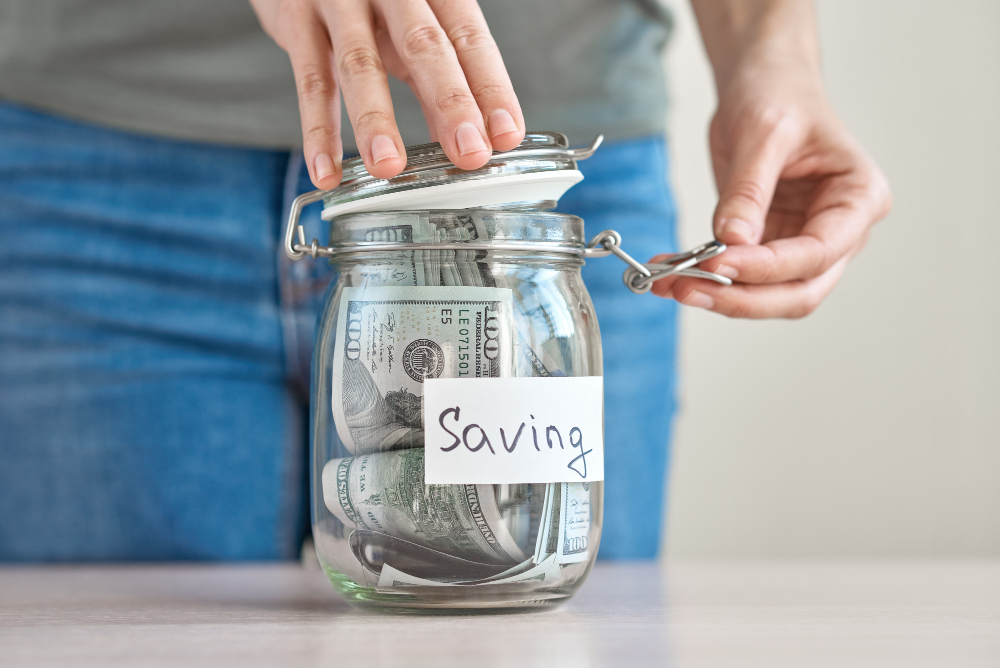 Broke No More: 10 Budget-Friendly Tips on Saving Money in College - HansCo